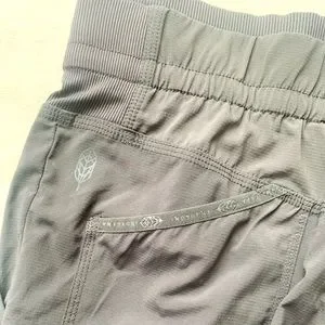 Indygena | Pants & Jumpsuits | Indygena Nakato Capri Pant Xs Grey ...